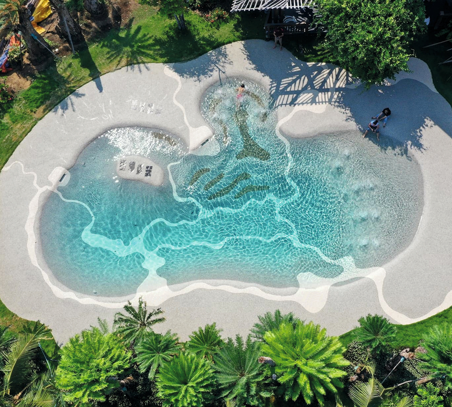 Création Piscine Lagon — ARFI Création de jardins et piscines